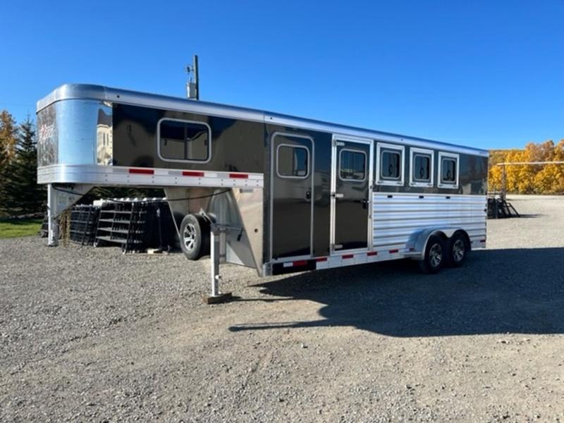 Bar T5 Trailers & Tack - Foothills, AB | Alberta Local