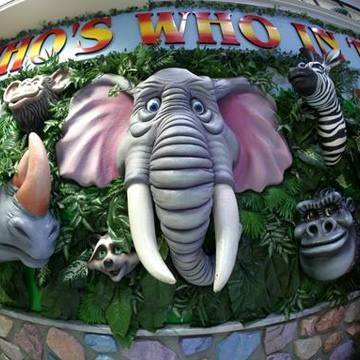 Who's Who In The Zoo - Calgary, AB | Alberta Local